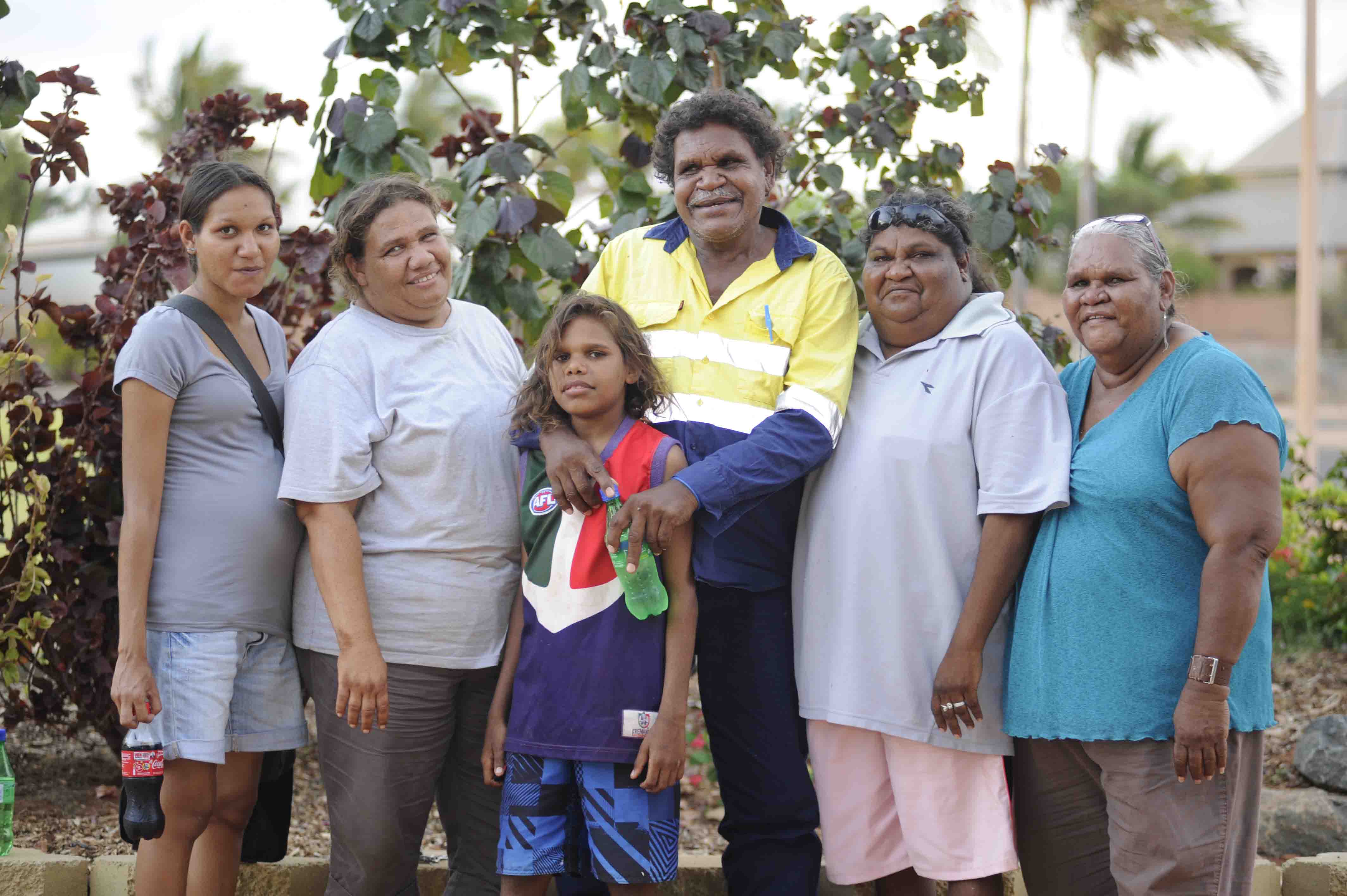 YMAC – K&M elder Neil Finlay and family at agreement signing